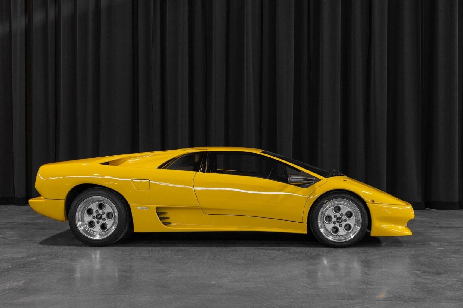 1992 Lamborghini Diablo for sale